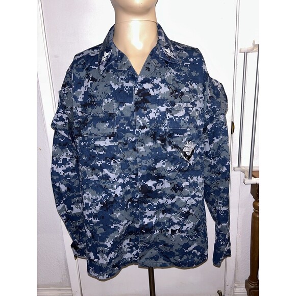 NAVY | Jackets & Coats | Us Navy Blue Digital Camo Working Blouse Coat ...